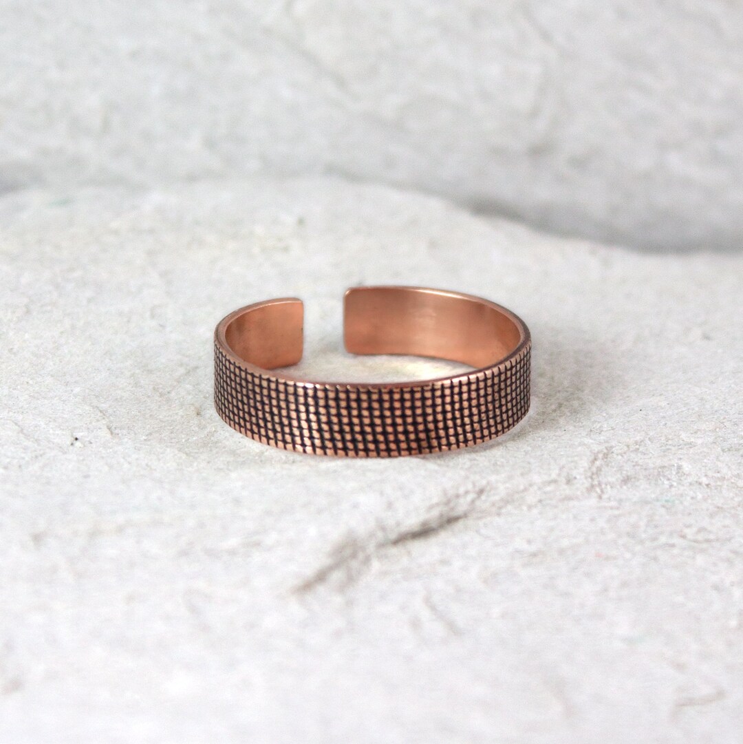 Canvas Size M Unisex Copper Ring, Adjustable Metal Ring for Man and ...
