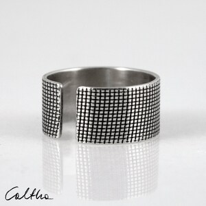 Canvas - Simple Unisex Silver Ring, Different Sizes, Adjustable ...