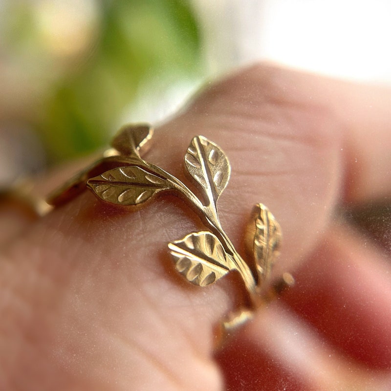 Vine Ring - Etsy