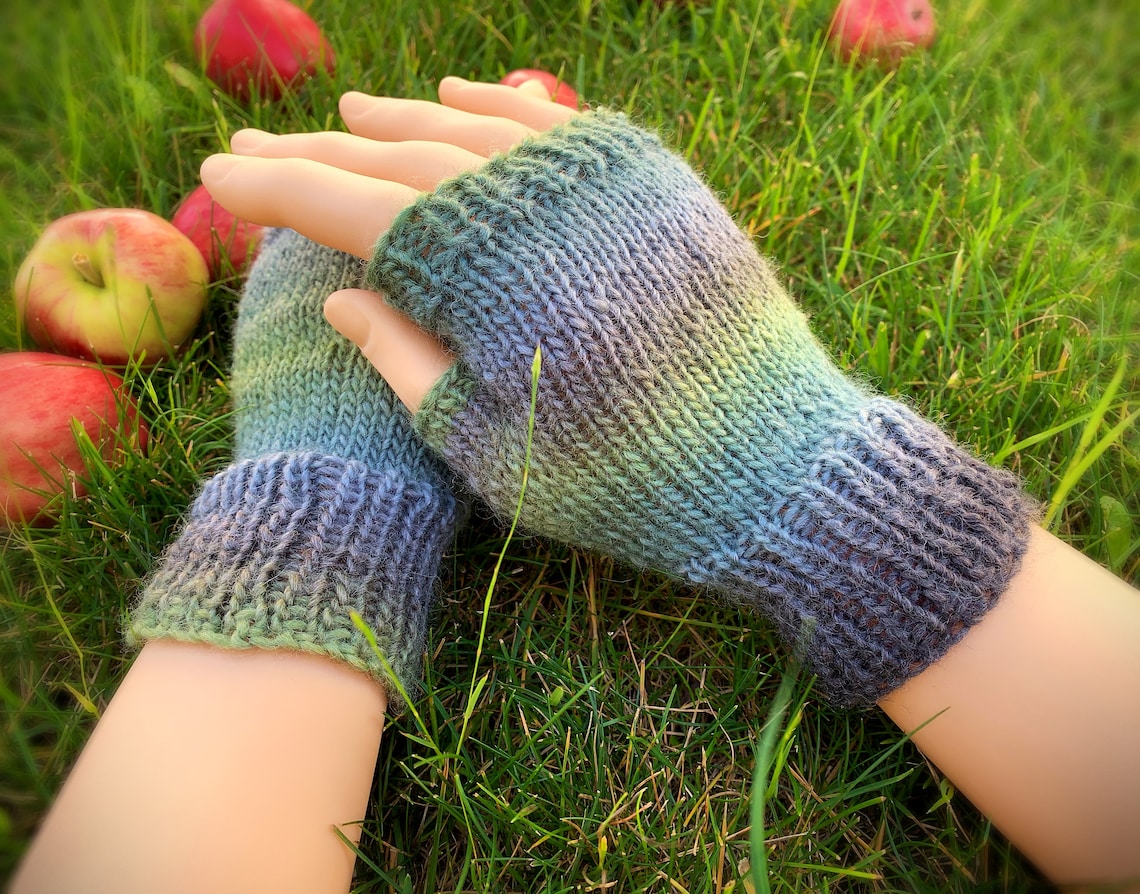 Hand Knit Fingerless Gloves Granny Gloves Fingerless Mittens | Etsy