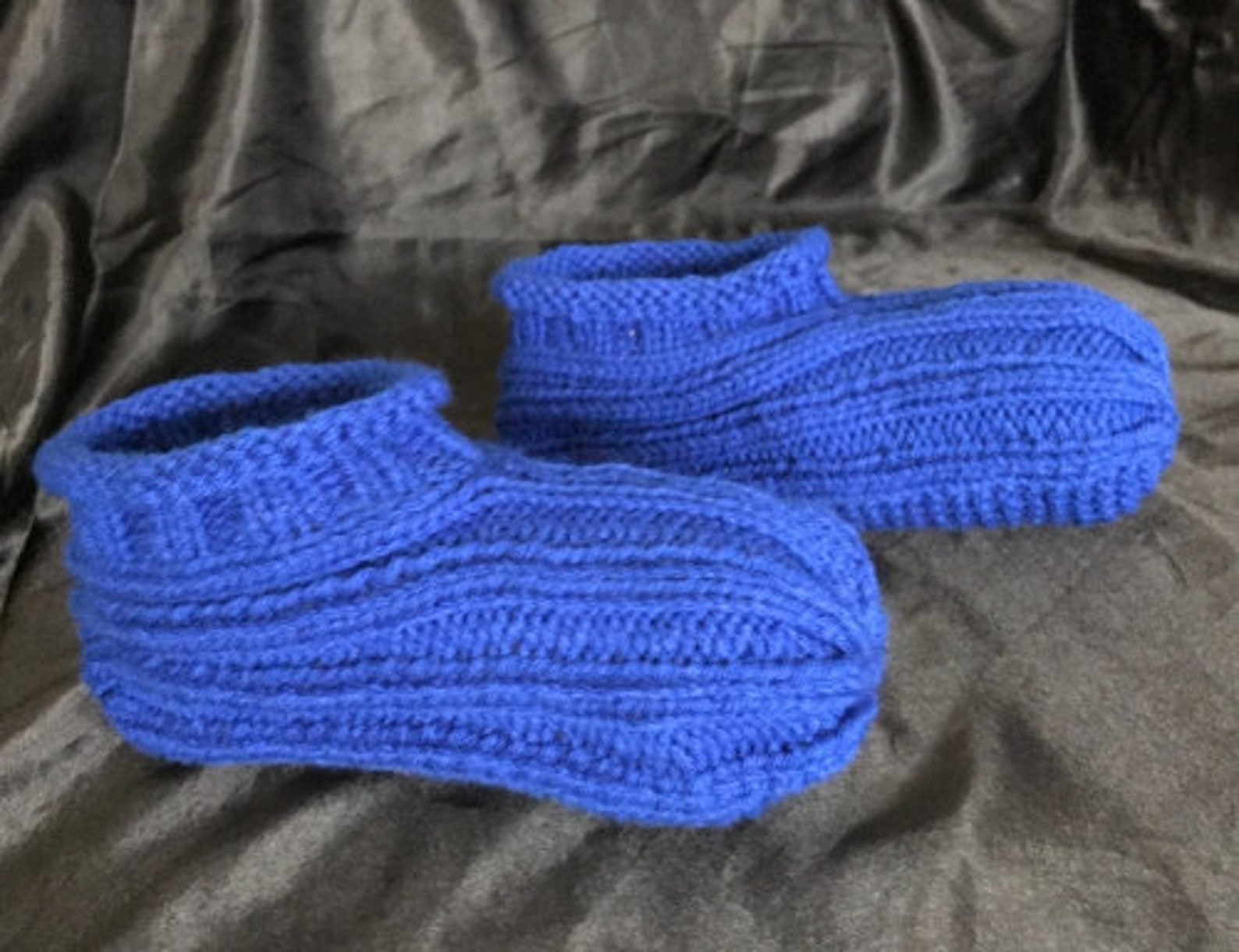 Knitting Pattern - How to Knit Adult Bootie Slippers Pattern With Step ...