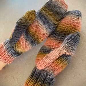 Knitting Pattern - How to Knit Texting Mitts - Mitts for Texting ...