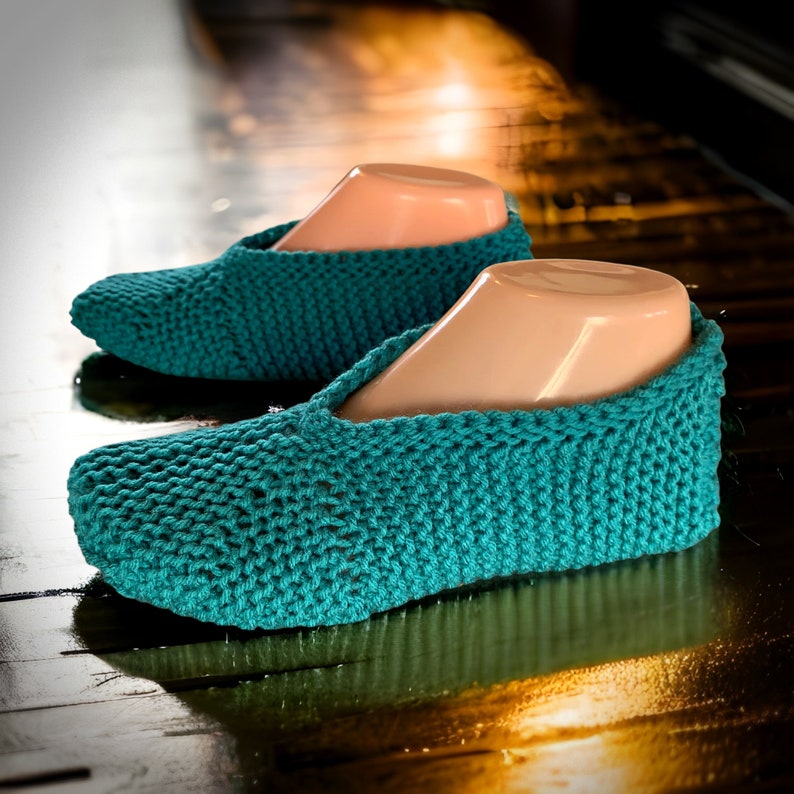 Knitting Pattern - Round Toe Slippers - Knitting Tutorial for Tablet ...