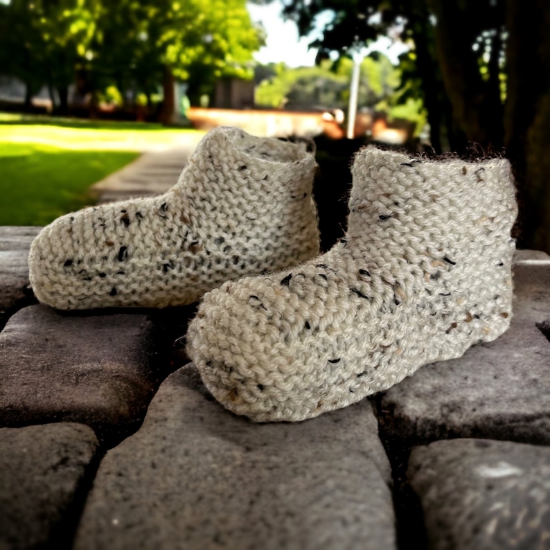 Knitting Pattern - Moccasin Slippers With a Cuff for Children - With ...