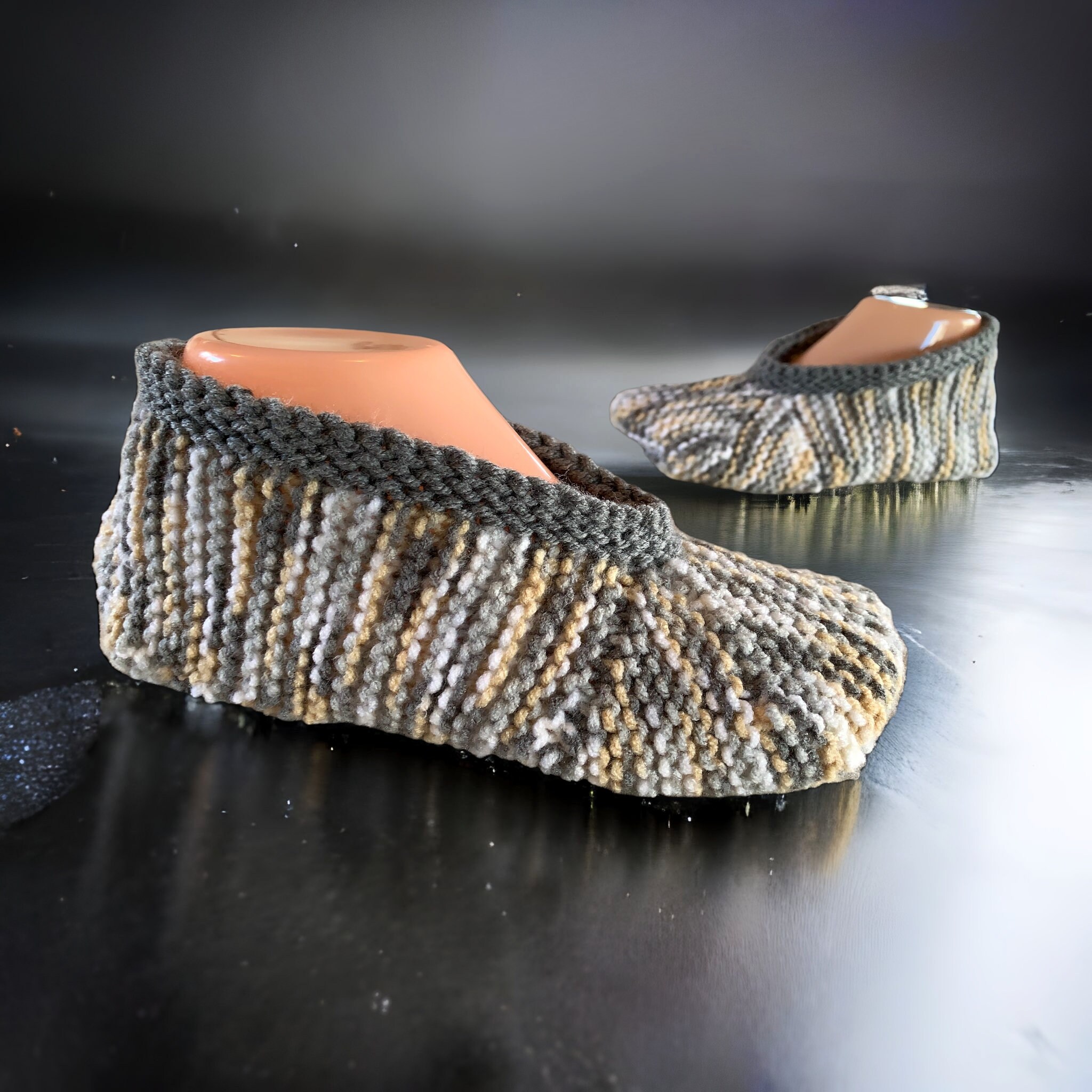 Knitting Pattern - Round Toe Slippers - Knitting Tutorial for Tablet ...