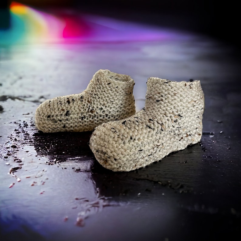 Knitting Pattern - Moccasin Slippers With a Cuff for Children - With ...