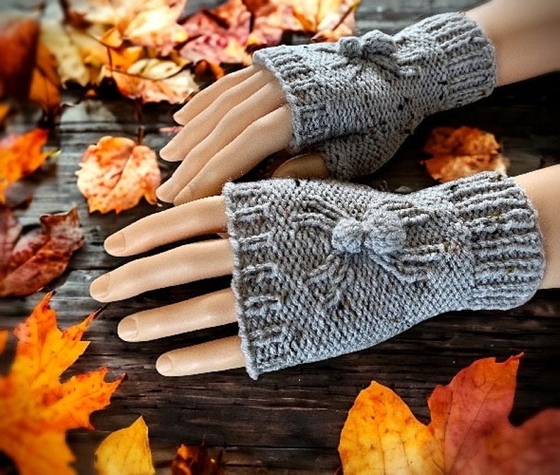 CUSTOM MADE Hand Knit Adult Spider Fingerless Granny Gloves Mittens ...