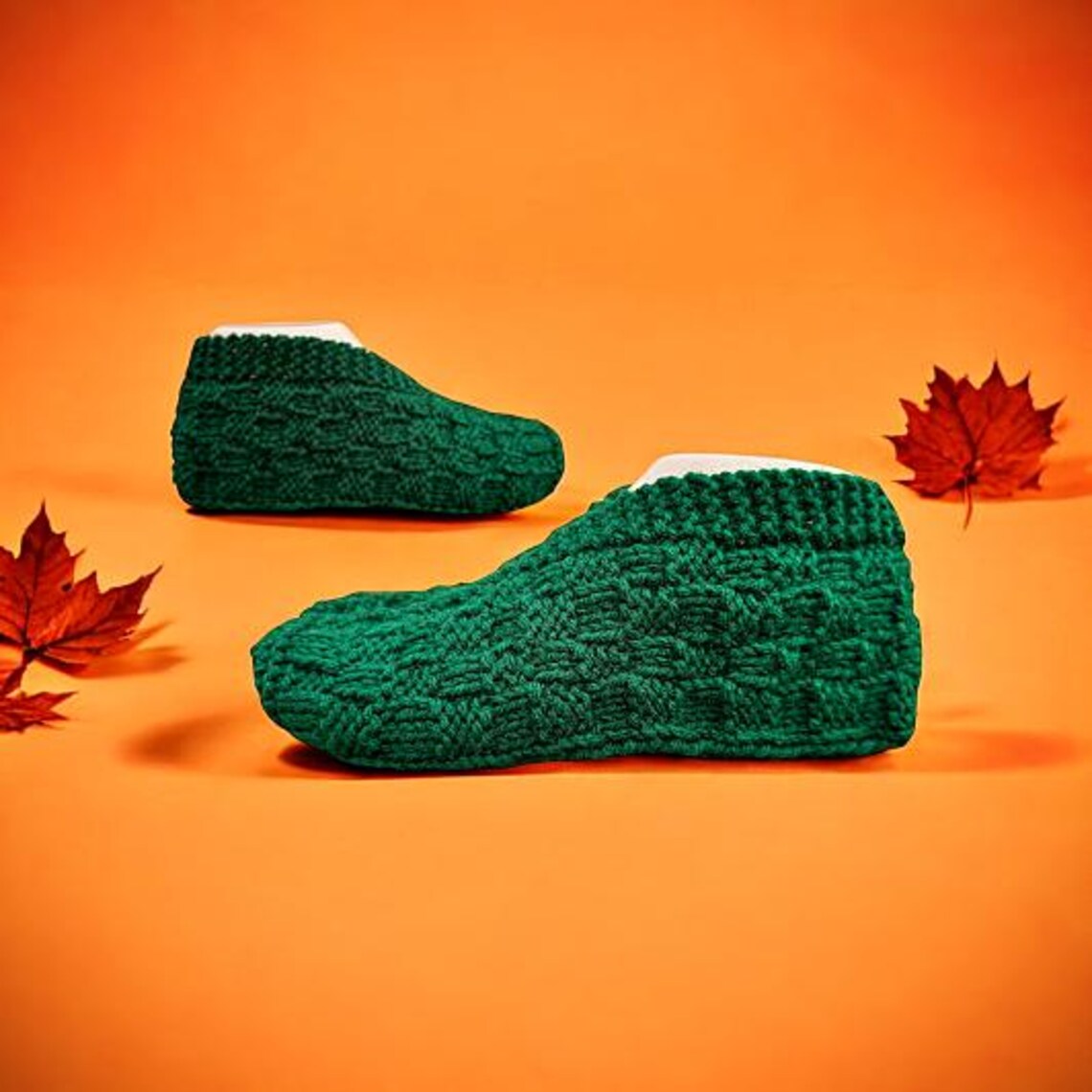 Knitting Pattern - Easy to Knit Slipper Pattern for Men and Women ...