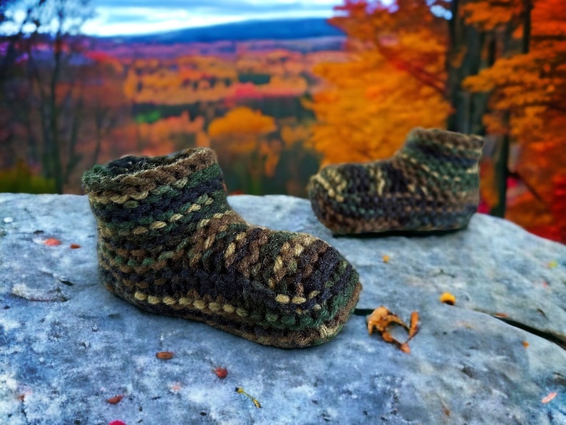 Knitting Pattern - Moccasin Slippers With a Cuff for Children - With ...