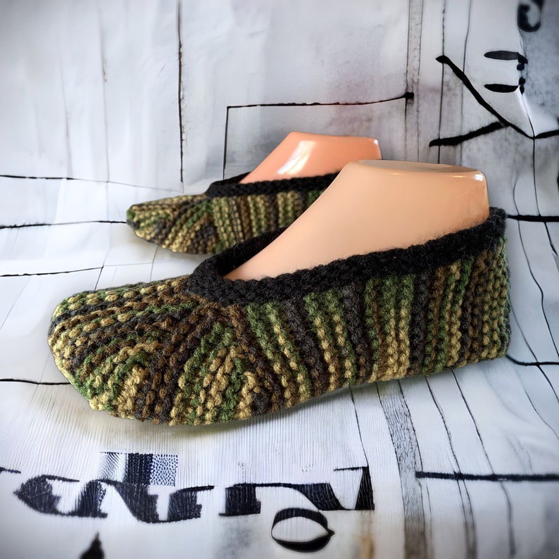 Knitting Pattern - Round Toe Slippers - Knitting Tutorial for Tablet ...