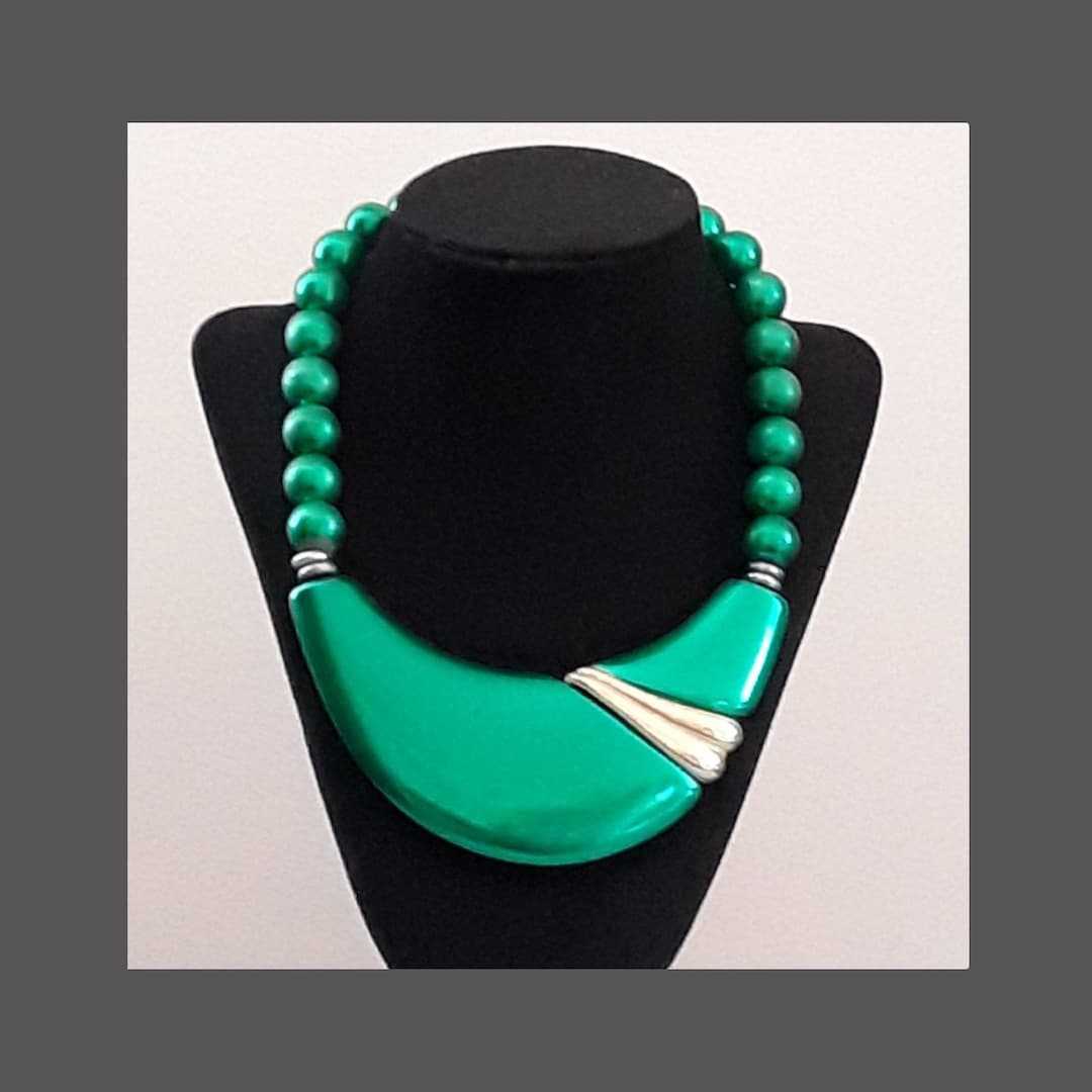 Retro Exotica Green and Gold Boomerang Necklace- Atomic Fierceness - Etsy