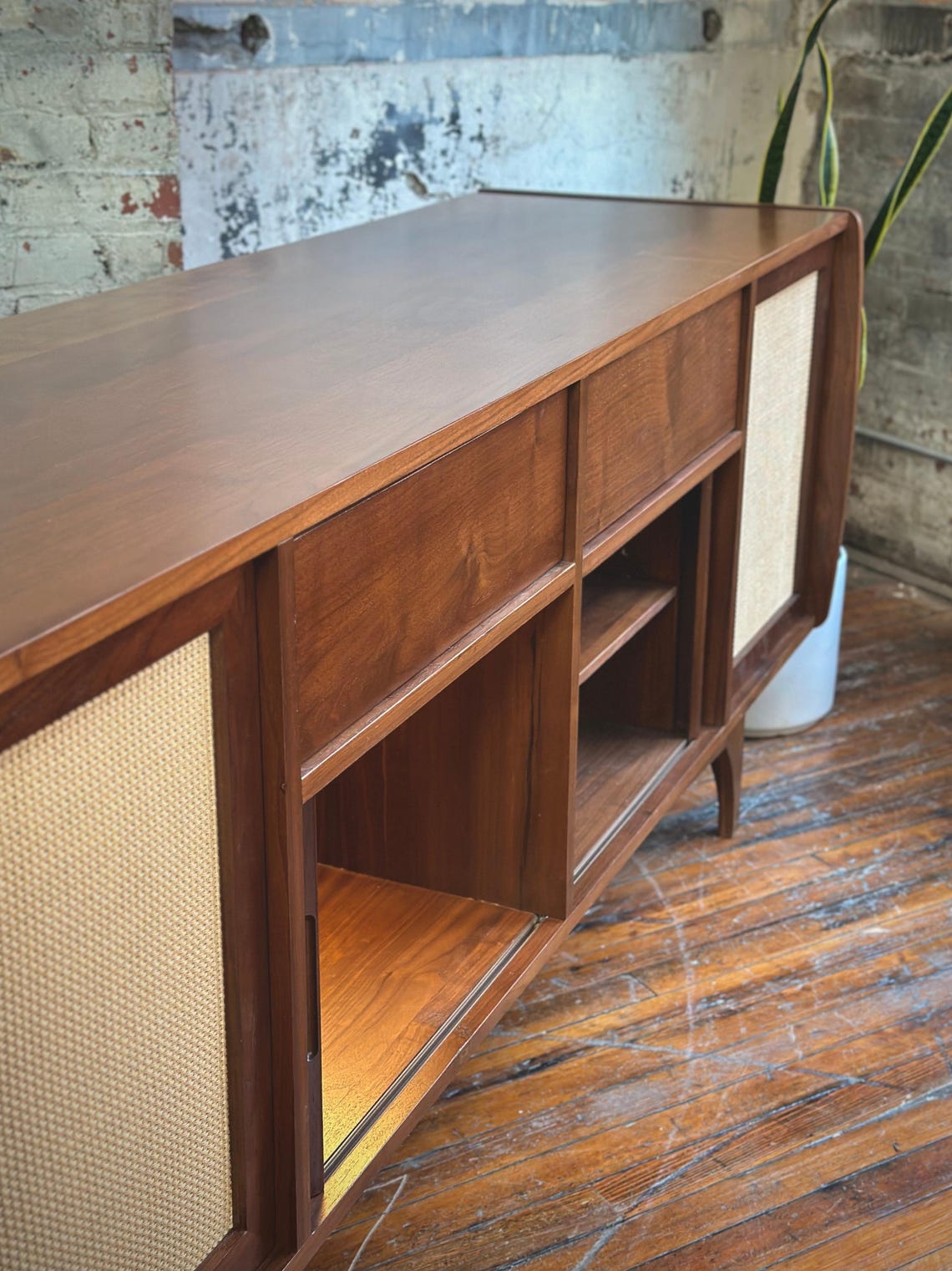 72" Relikcs Timbre Customizable Solid Hardwood Stereo Console - Etsy