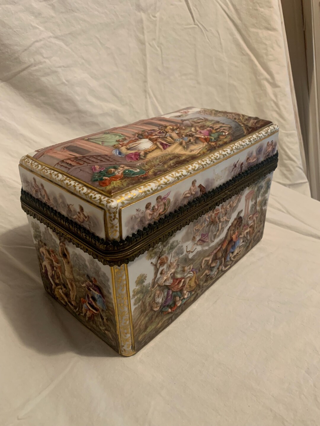 Antique Meissen Jewelry Box/casket Hand Painted Scenes With Cherubs - Etsy