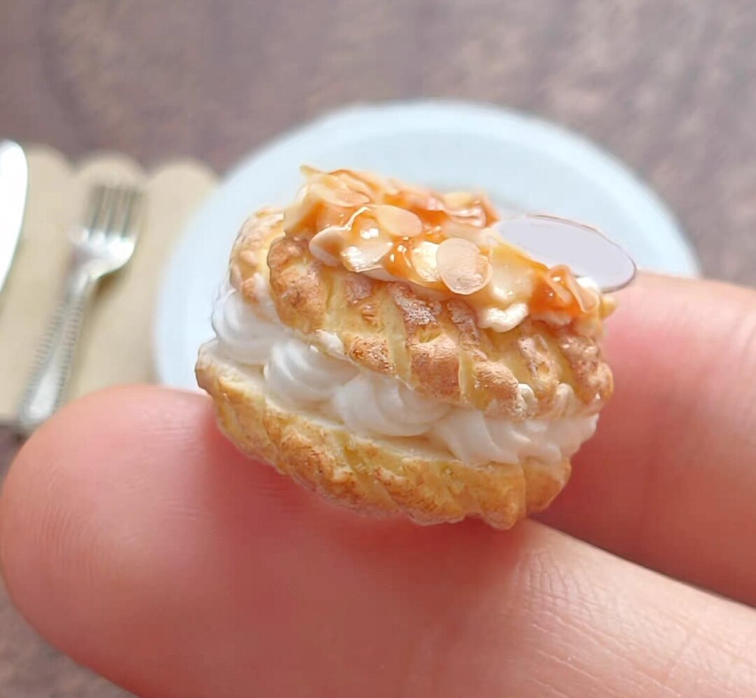 Miniature Almond Cream Puff Donut for Dolls: 1/6 Scale Polymer Clay ...