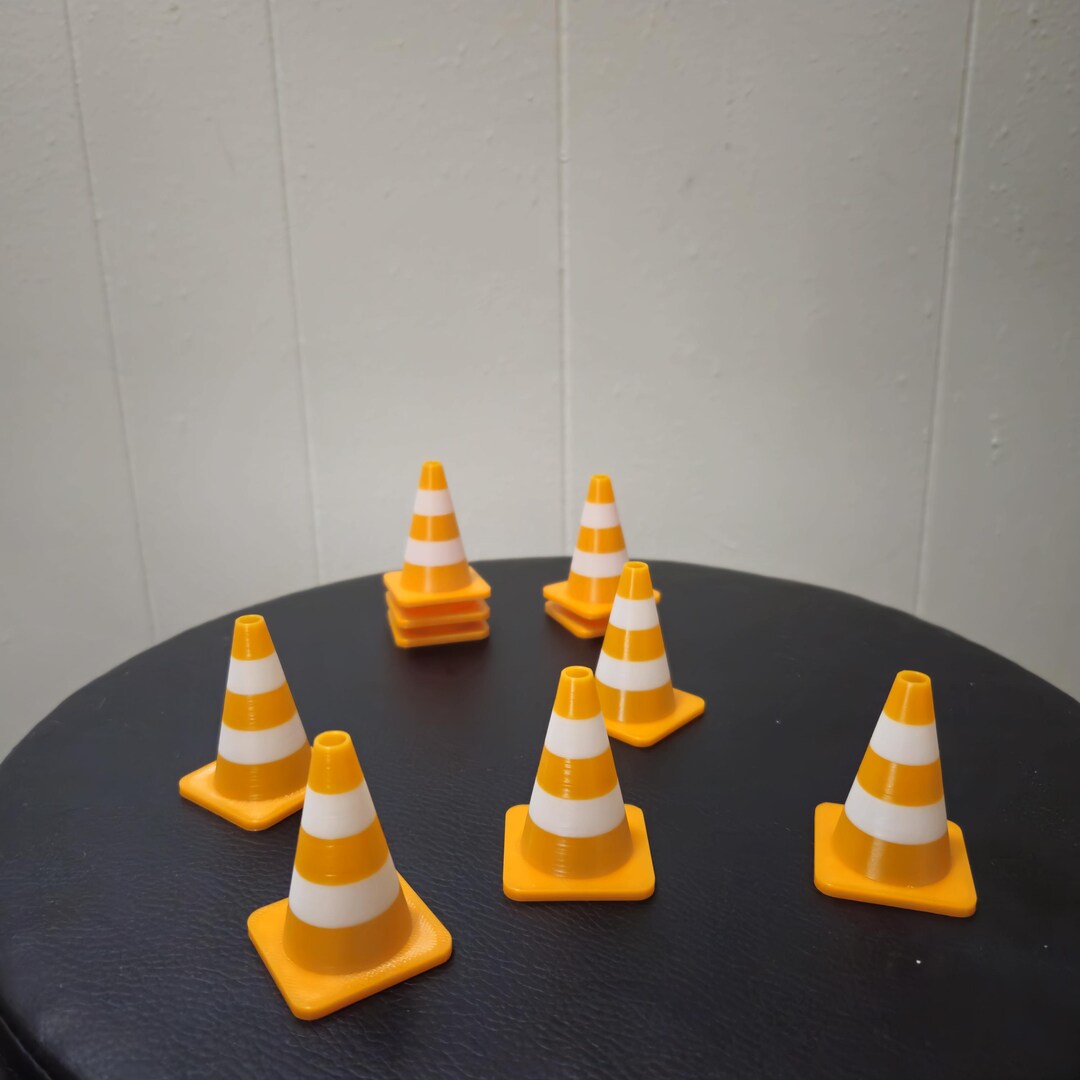 Stackable Mini Traffic Cones (25 Pack) Model Cones RC CAR Circuit Cones ...