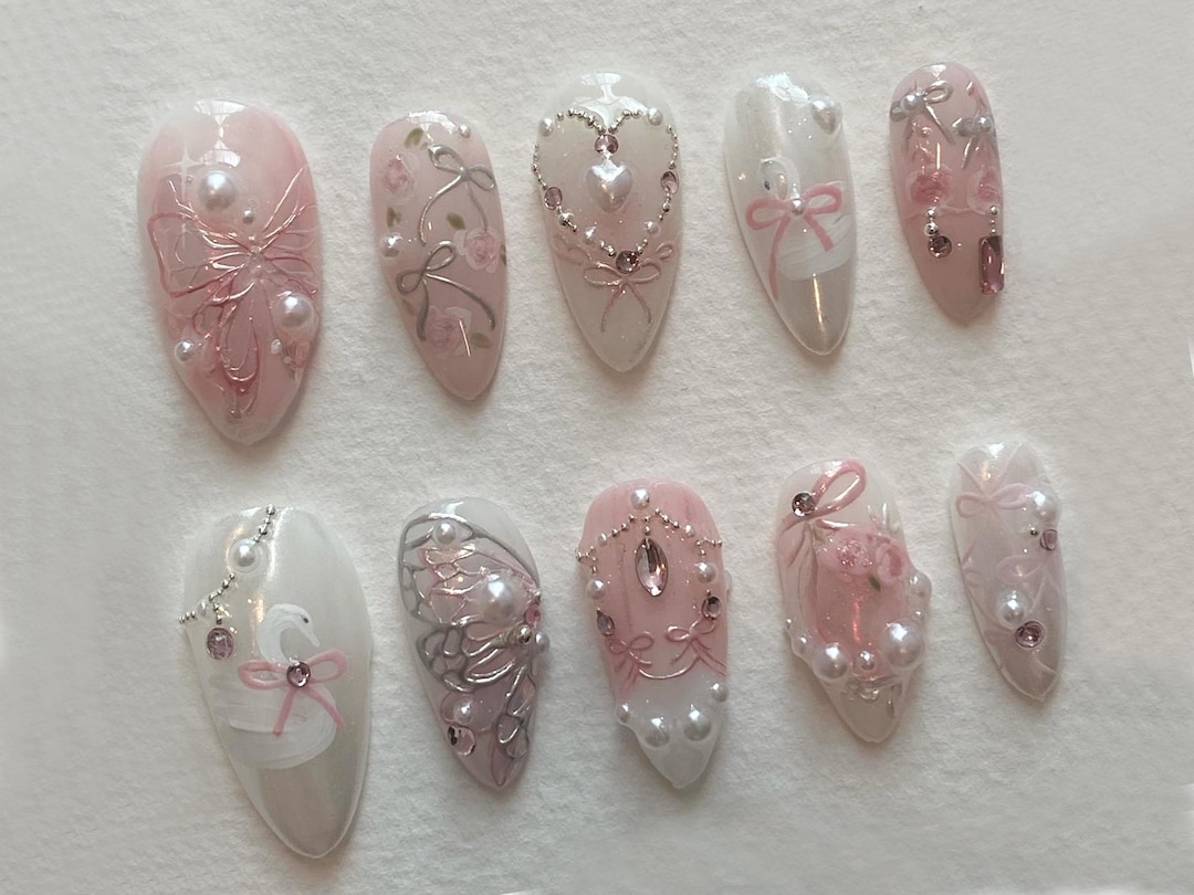 Handmade 3D Floral Press on Nails - Pearl Accent Nails - Vintage ...