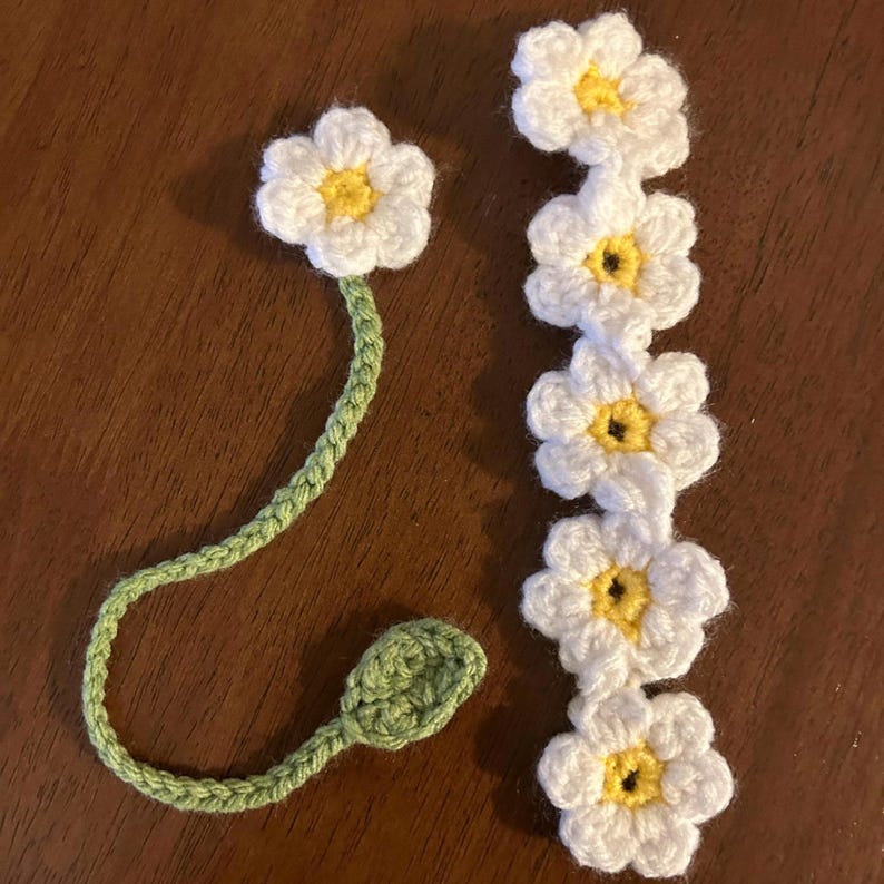 Daisy Bookmark Pack of 2 - Etsy