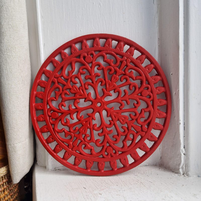 Cast Iron Trivet - Etsy UK