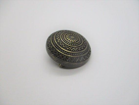 Rustic brass brooch: Delightful chunky oxidised brass… - Gem