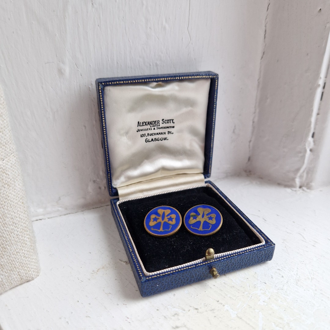 Girl Guide Badges: Pair of Mid Century Gold Tone Brass Blue Enamel ...
