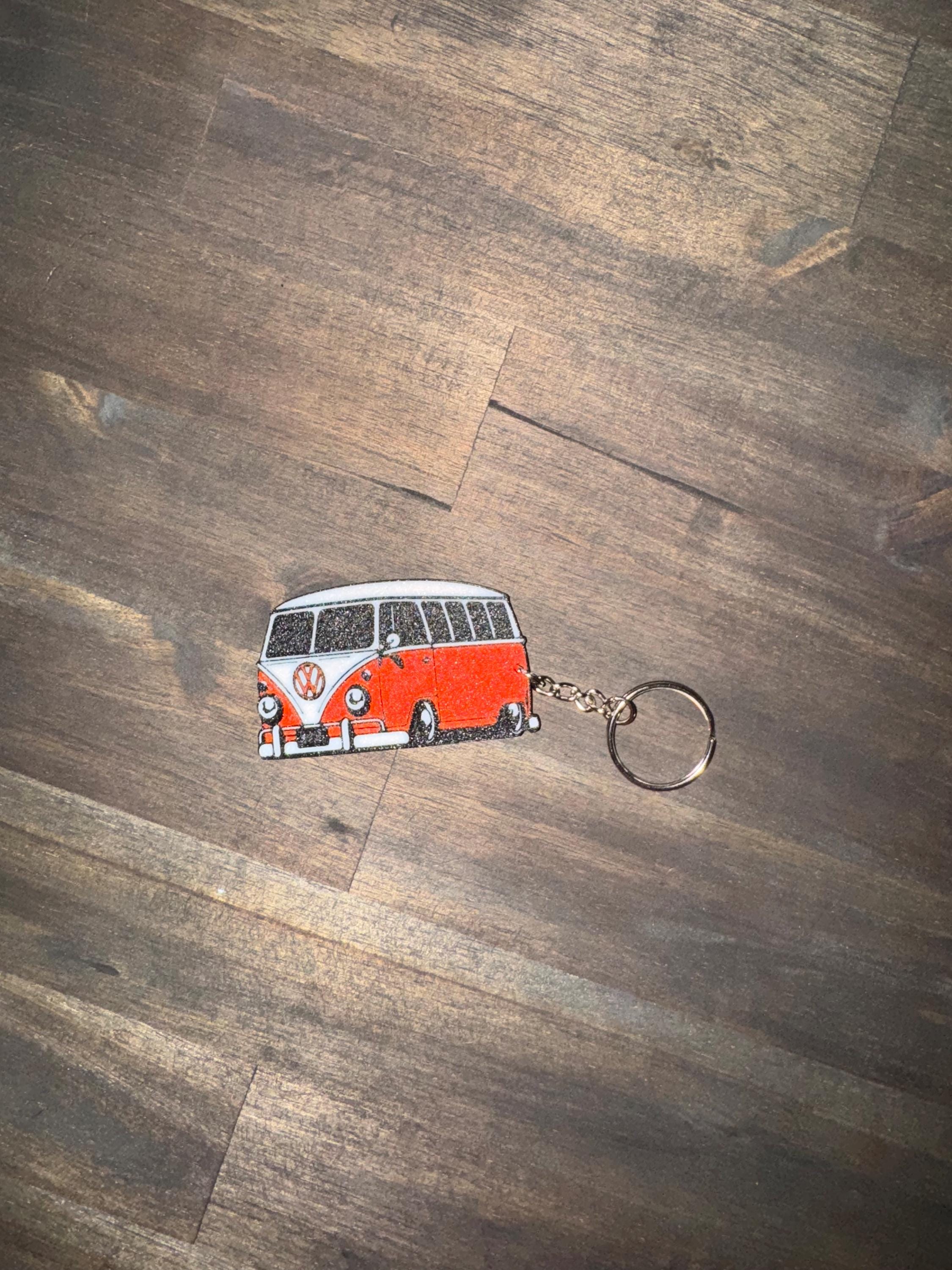 3D Printed VW Bus Keychain Retro Volkswagen Charm Unique Gift for Car ...