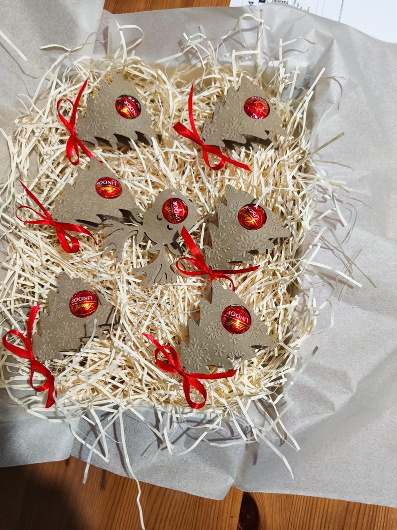 Natural Lindt Chocolate Christmas Tree Ornament Table Decoration ...