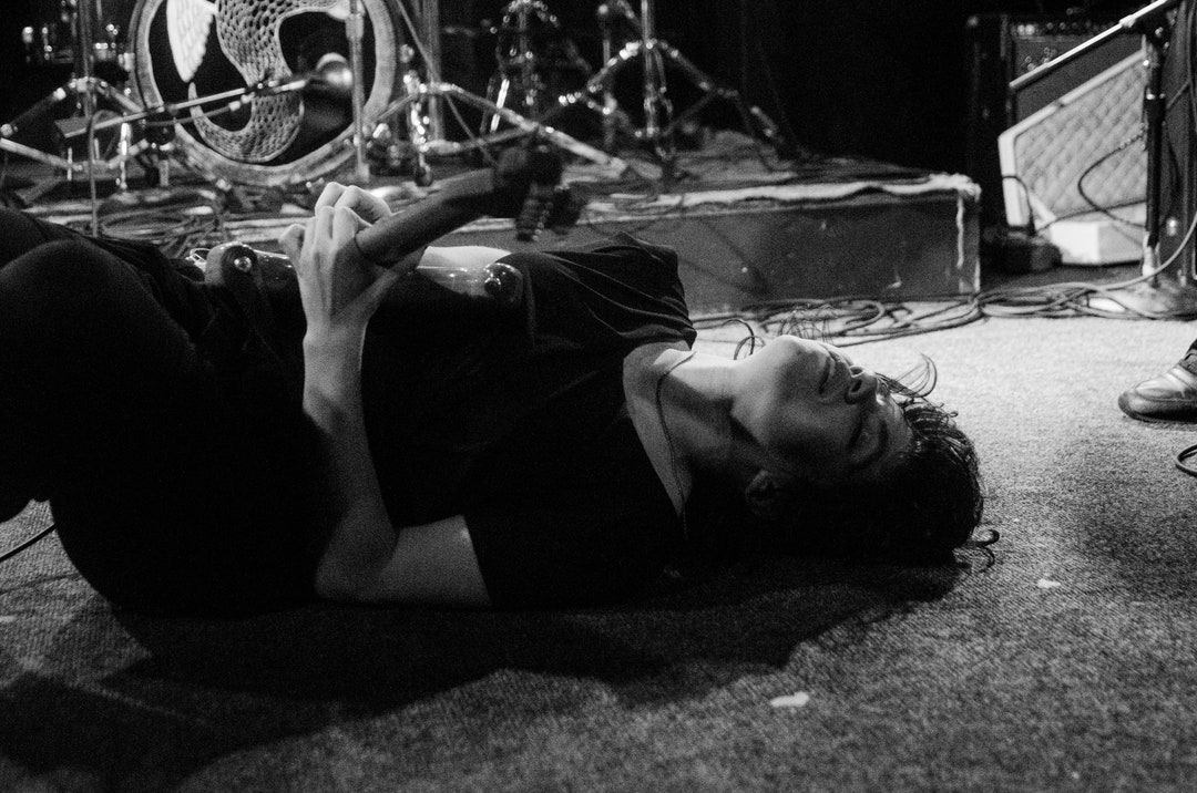 Marissa Paternoster of Screaming Females Performing the 40 Watt Club on ...