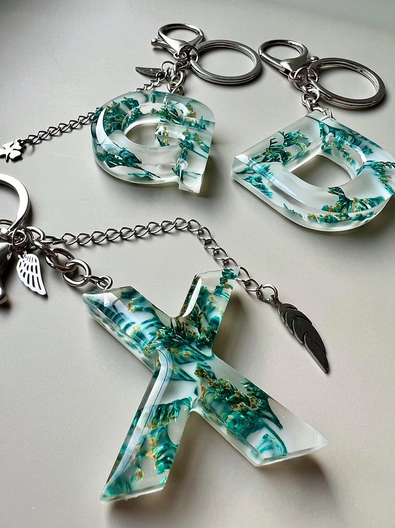 Personalized Resin Letter Keychain With Real Flowers, Bag Charm and ...