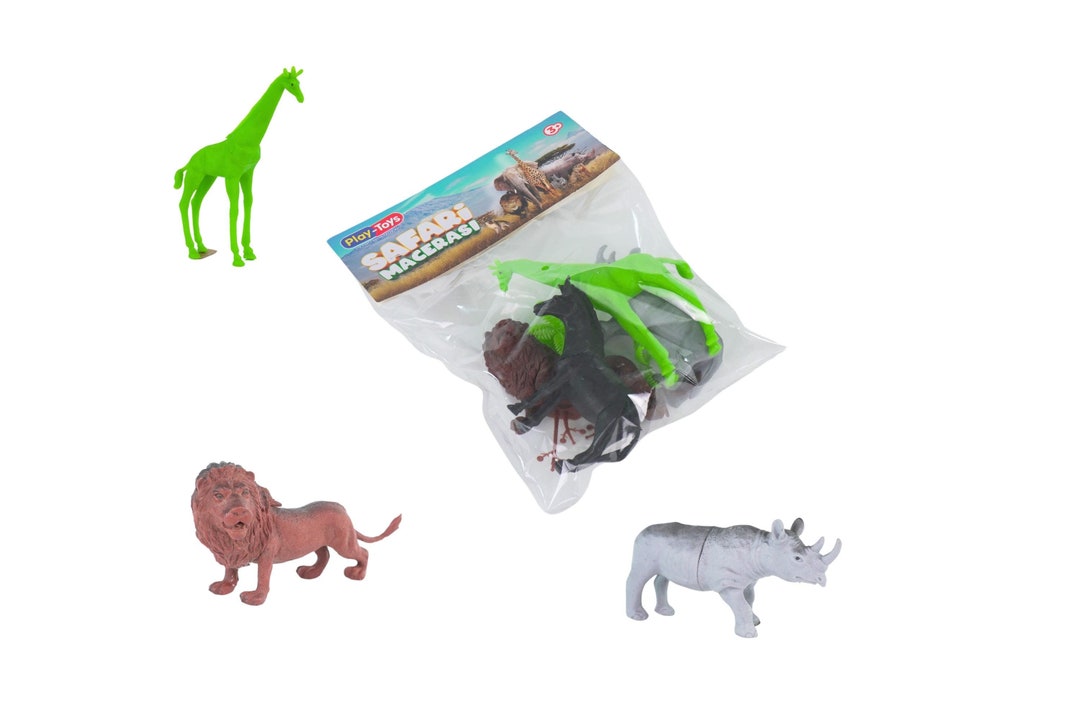 Play Toys Big Wild Animal Pack Safari Animal Figures With Accessories ...