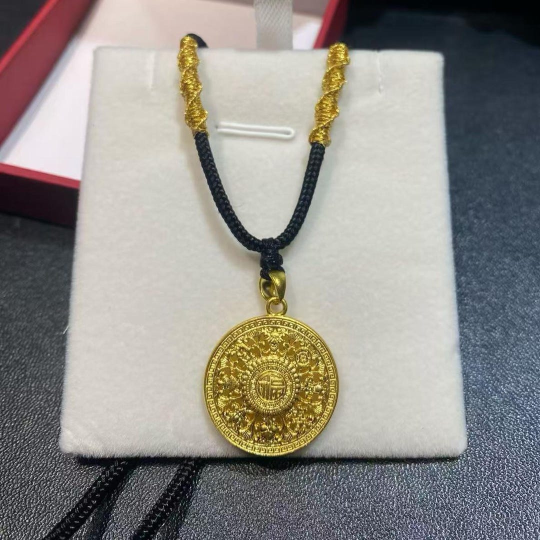 Lucky Round Solid Gold Pendant Necklace: 999gold Charms, Mens Jewelry ...