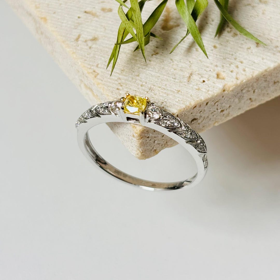 18k Solid White Gold Wedding Ring.small Yellow Diamond Women Ring ...