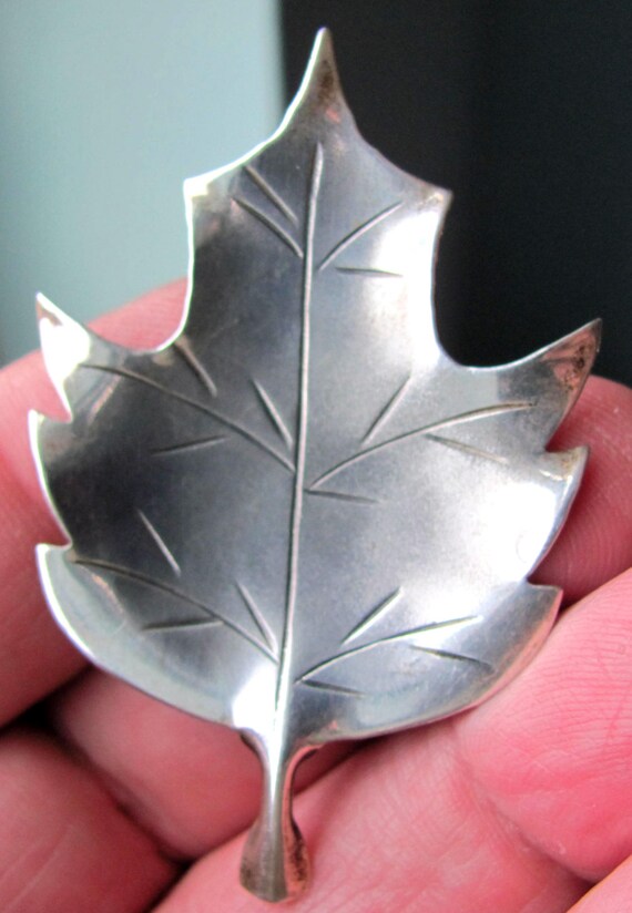 Large Vintage Stuart Nye Marked Sterling Silver Maple… - Gem