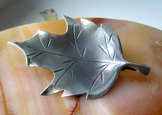 Large Vintage Stuart Nye Marked Sterling Silver Maple… - Gem