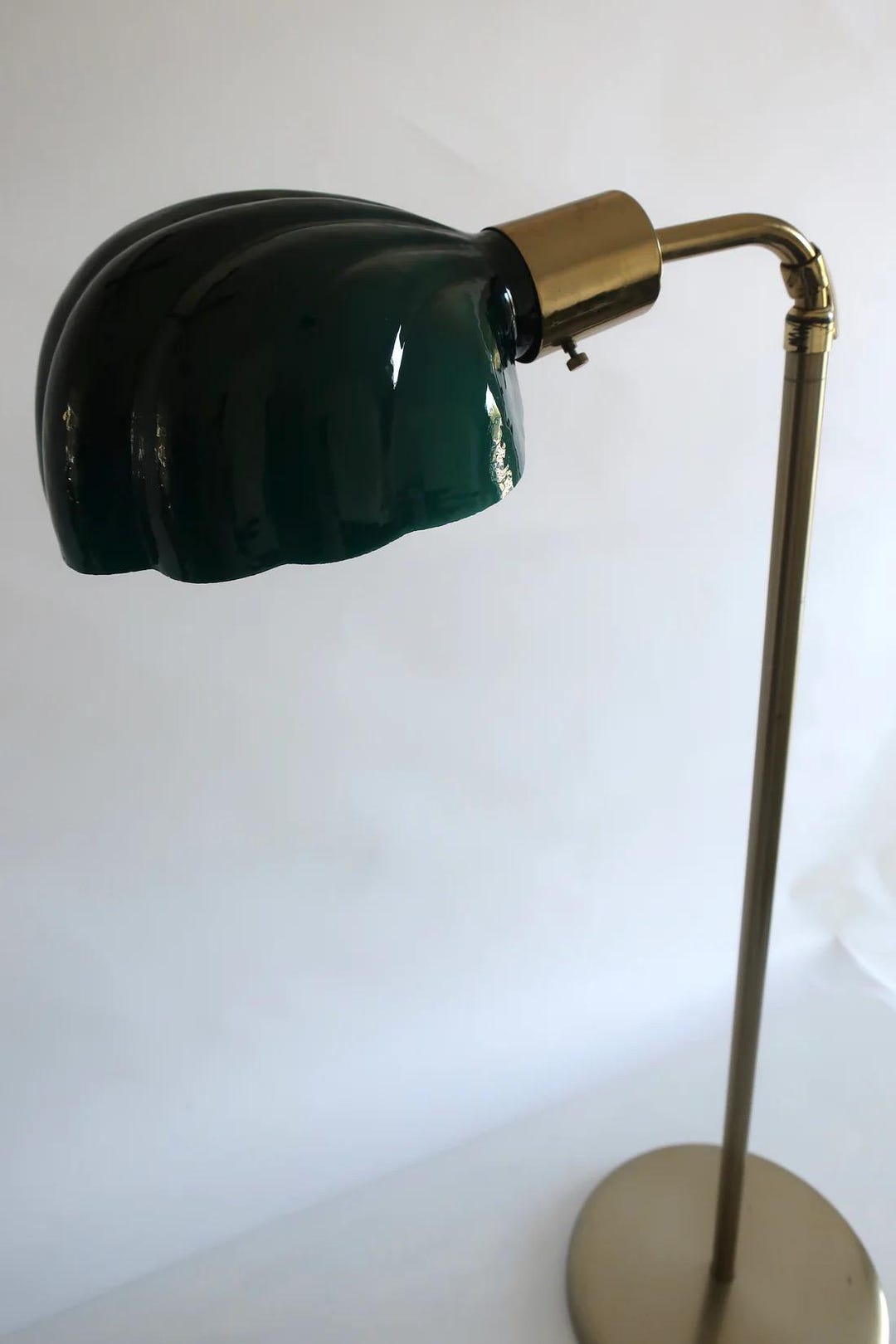 Juniper Glass & Brass Clam Shell Lamp - Etsy