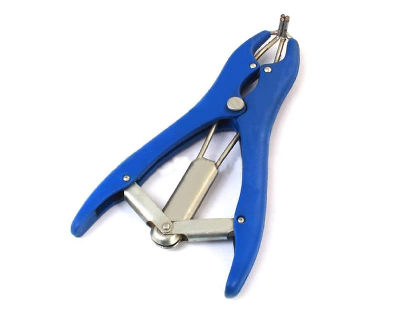 Sheep and Cattle Marking Ring Applicator Castration Pliers Blue Color ...