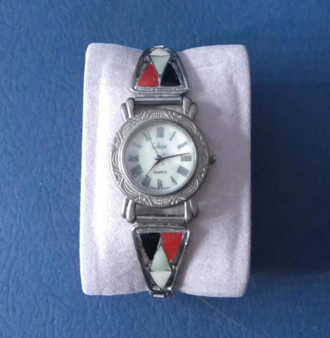 Collezioni Enameled Quartz Analog Women's Watch - Etsy