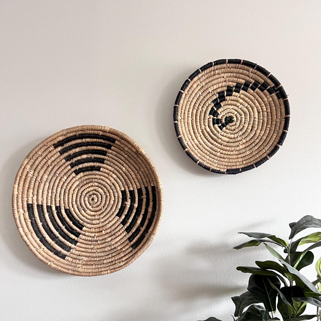 Wall Basket Décor, Set of Oversized, Hanging Woven Seagrass Bowl ...