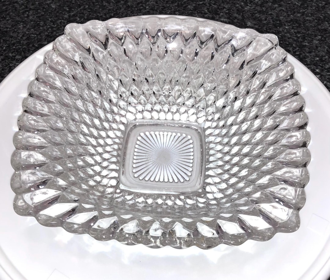 Vintage Clear Crystal Indiana Glass Diamond Point Candy Trinket Jewelry ...