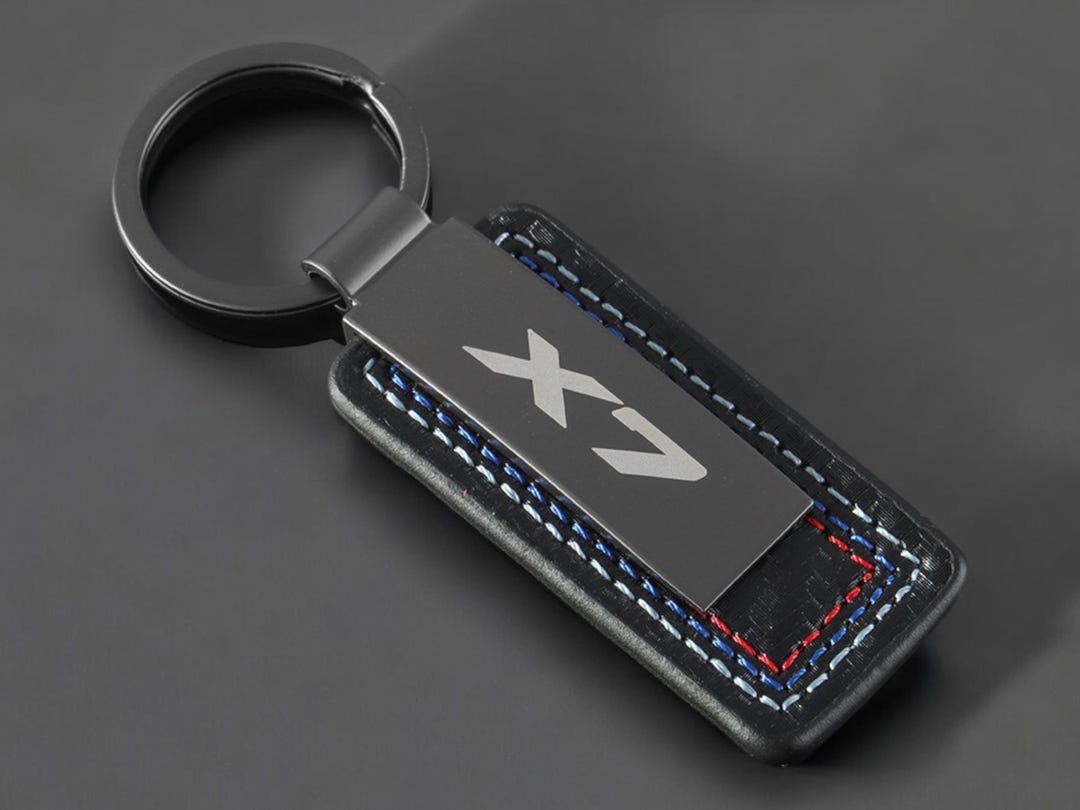 BMW X7 Key Fob in Black With BMW X7 Lettering - Etsy