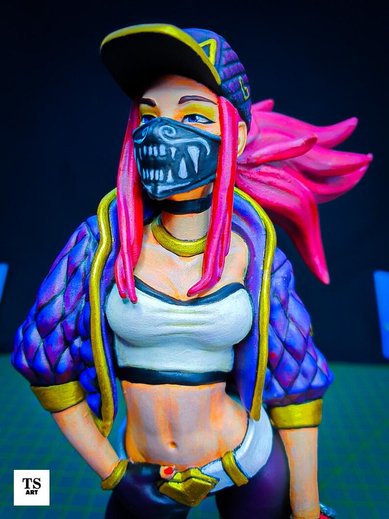 League of Legends Akali Figure Different Size Options League of Legends ...