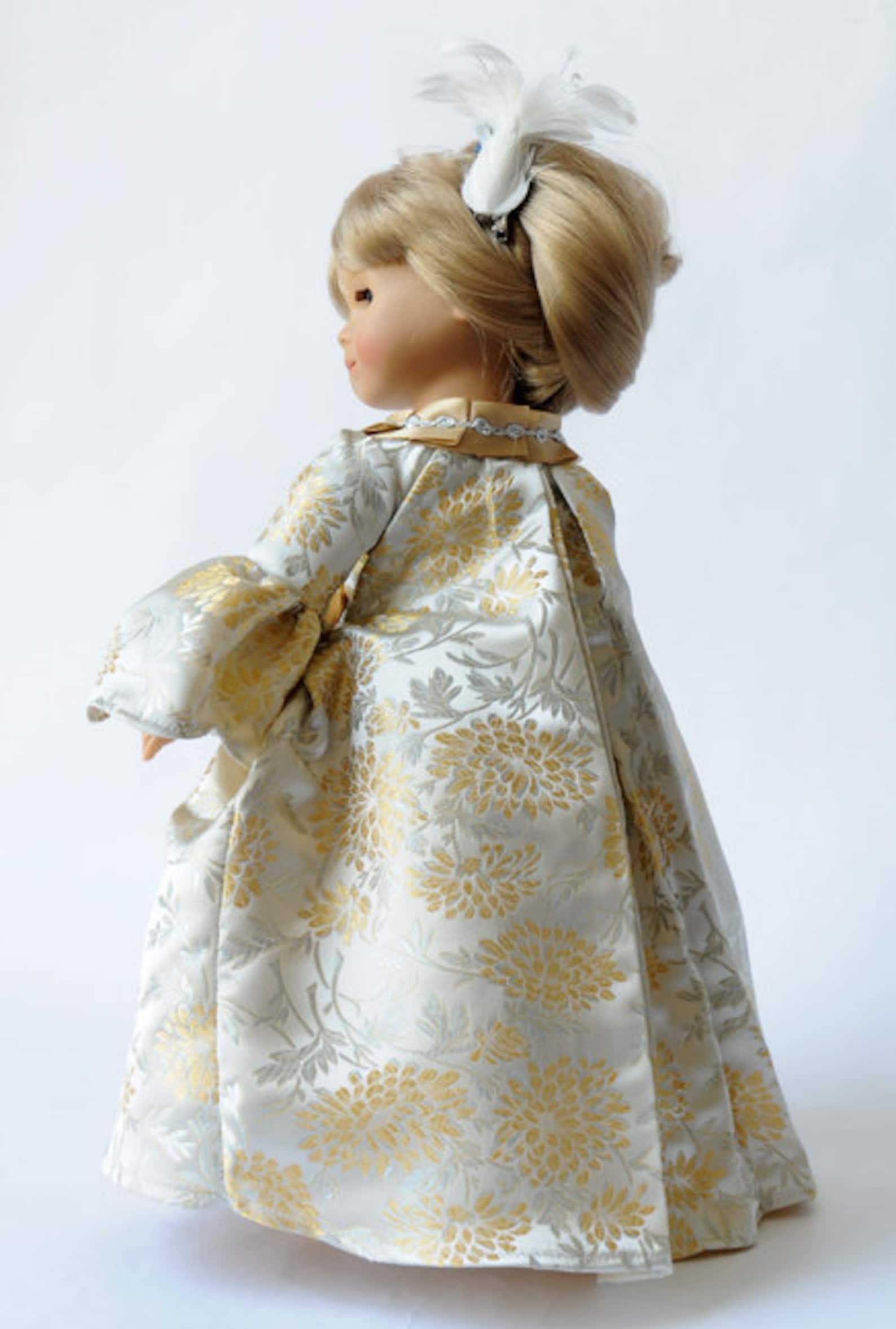 Robe à La Française or Saque Back Dress Pattern Multi-sized for 18 ...