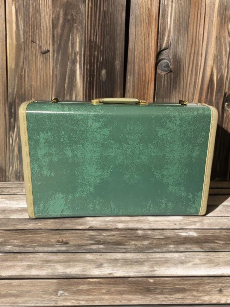 Vintage 1950s Bermuda Green Samsonite Schwayder Bros. Hard Shell ...