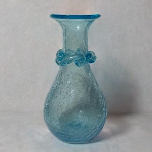 Blenko Crackle Vase and Top Hat Art Glass Manganese Glass - Etsy