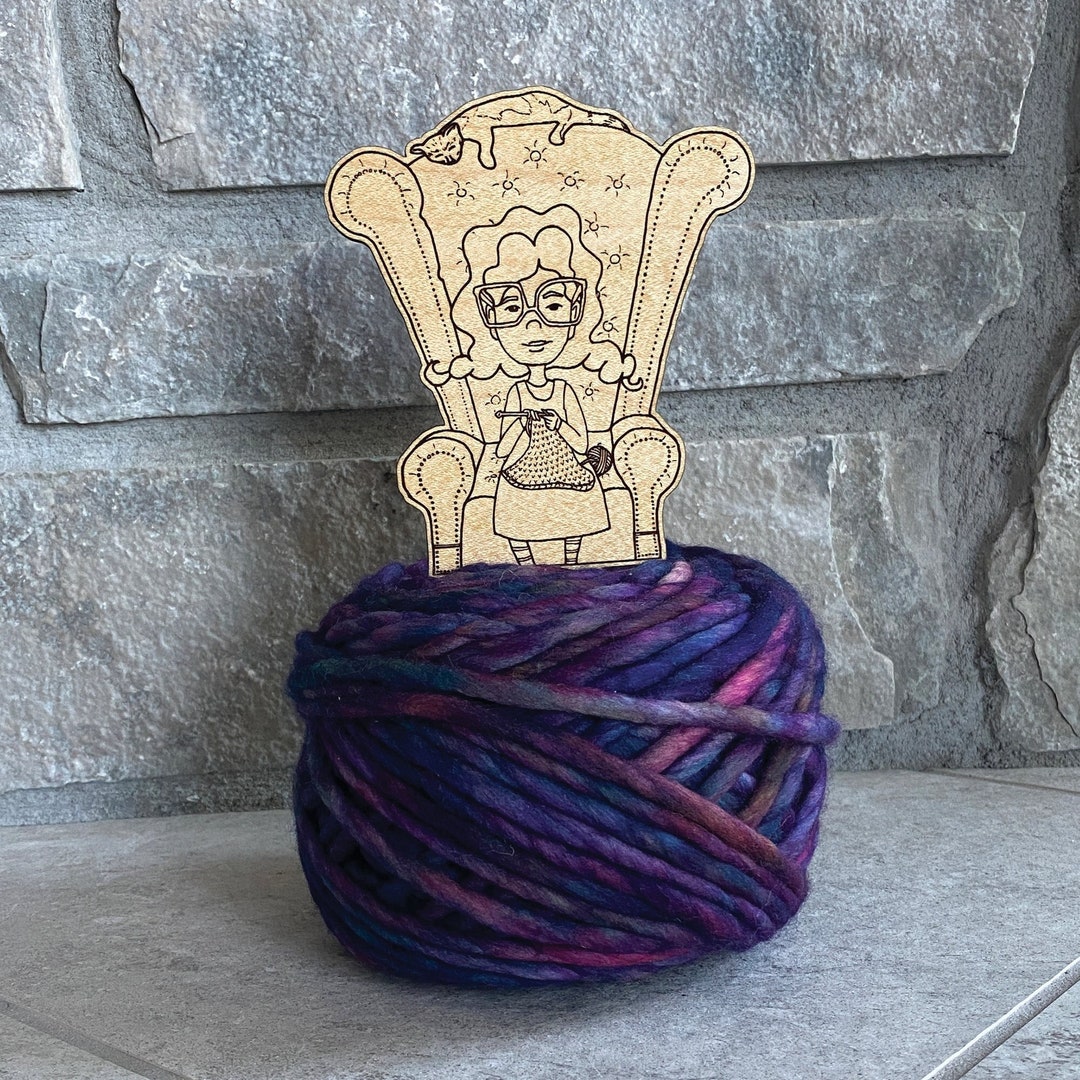 Yarn Cake Topper: Mary Jo Yarn Cake Topper + Needle Gauge + 2" Ruler - Etsy