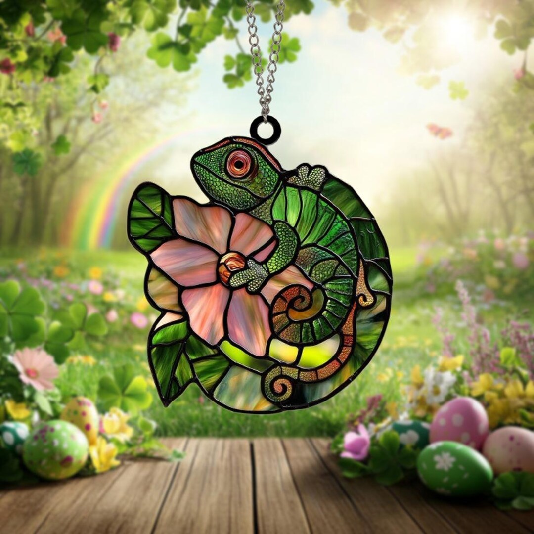 Chameleon Suncatcher: Stained Glass Reptile Window Decor - Etsy
