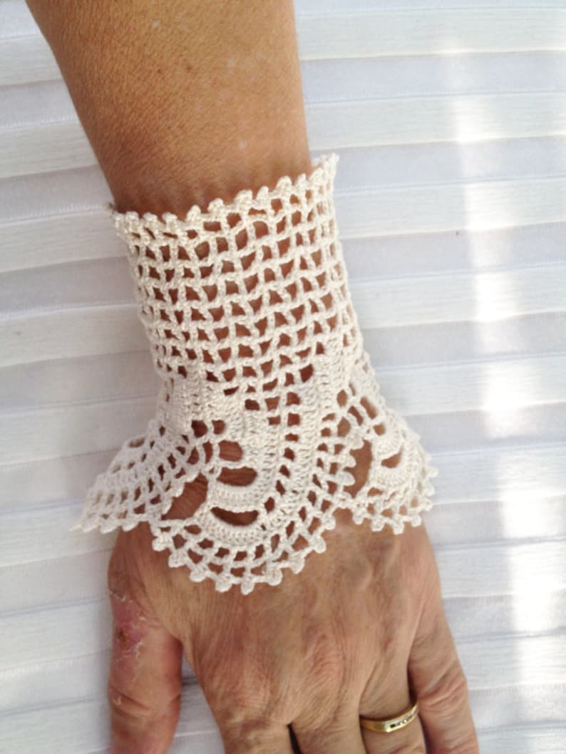 Crochet Pattern Cuff Bracelet Pattern Wedding Gloves - Etsy