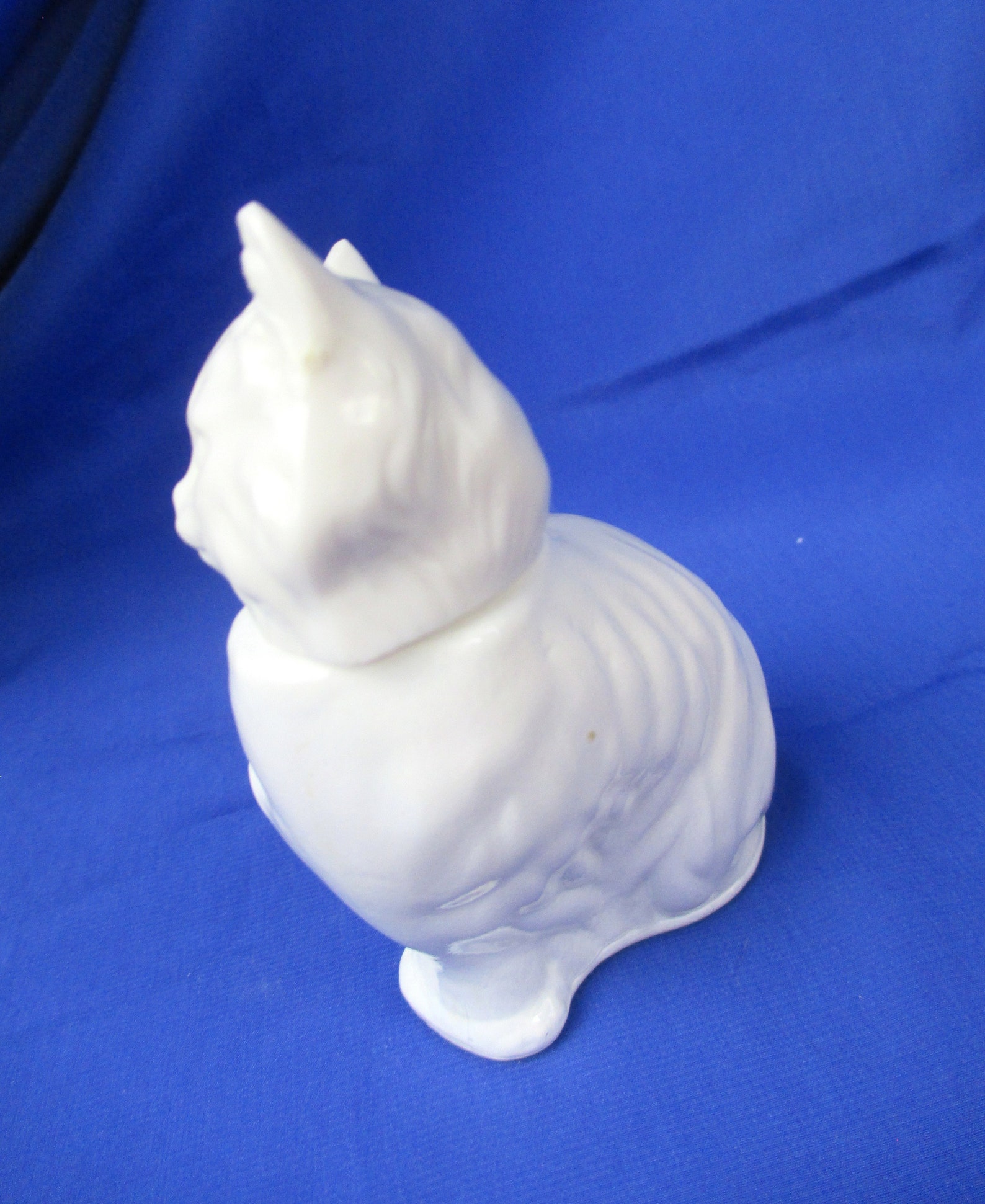 AVON kitten Little White Cat Milk Glass N Plastic - Etsy