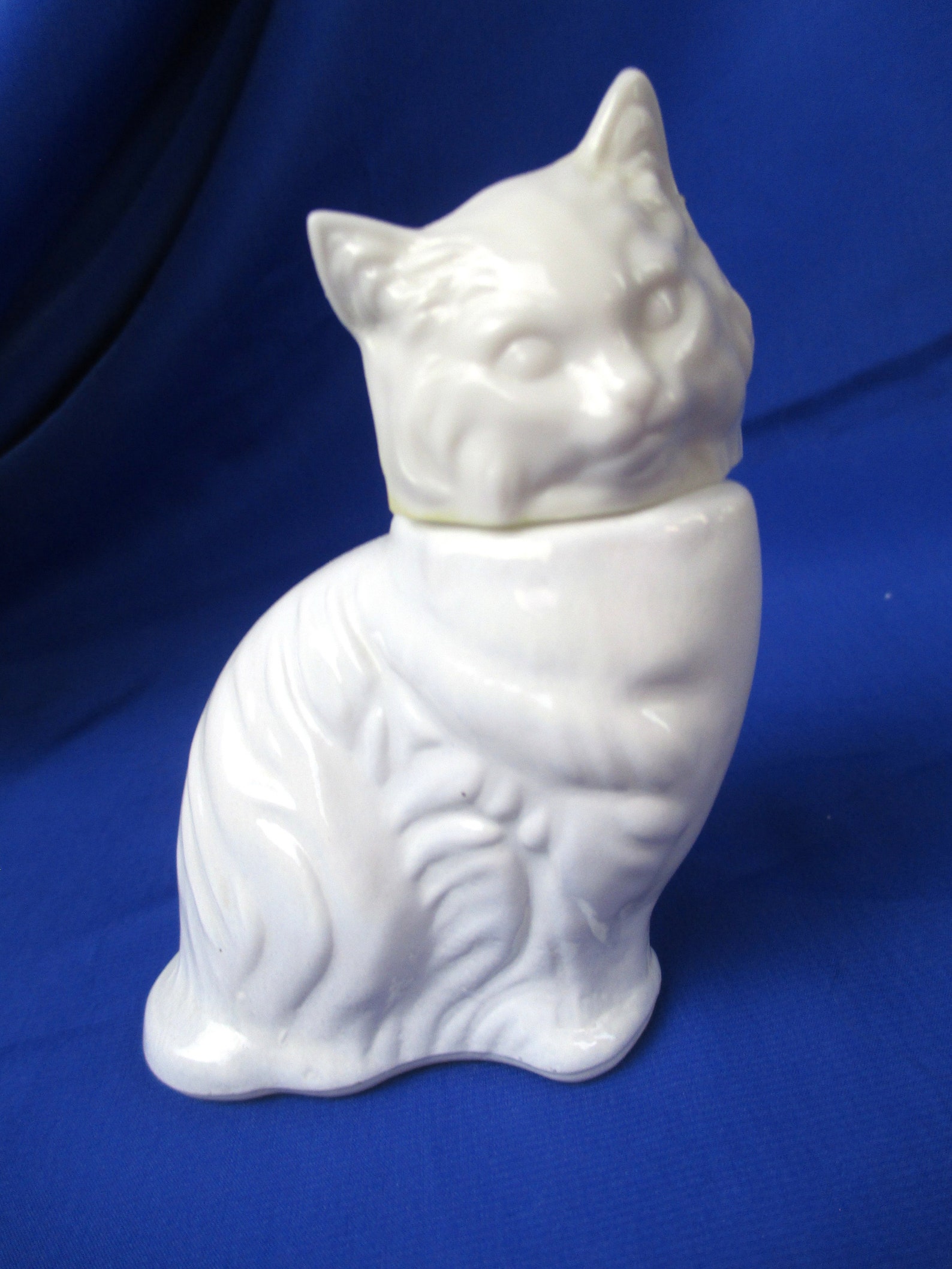 AVON kitten Little White Cat Milk Glass N Plastic - Etsy