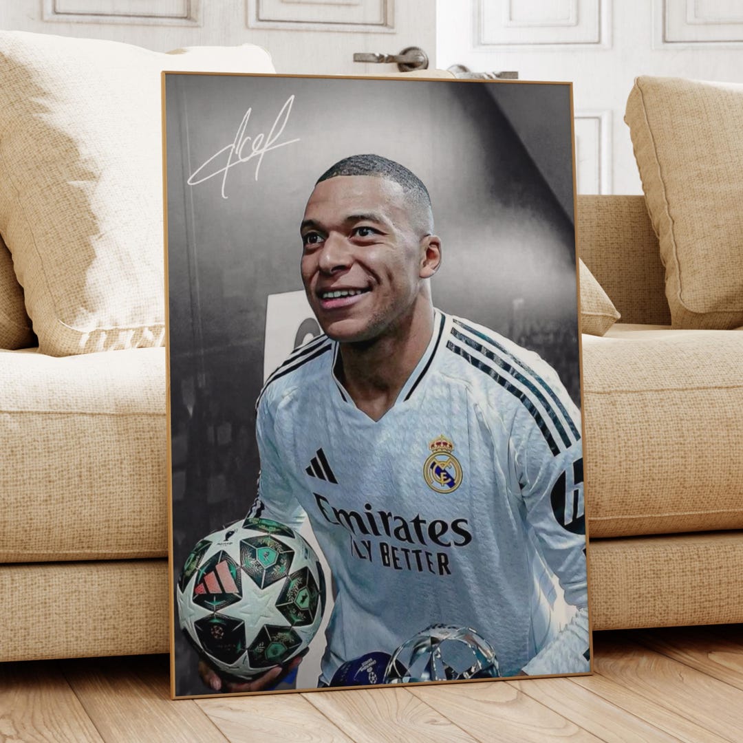 Kylian Mbappe Poster, Mbappe Wall Art, Soccer Bedroom Poster, Mbappe ...