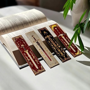 Bookmark - "elven Blades" / Fantasy Bookmark / Autumn Bookmark - Etsy